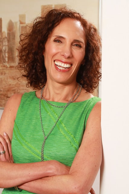 Tarot Bytes Episode 145: Postures and Gestures in Tarot with Dina ...