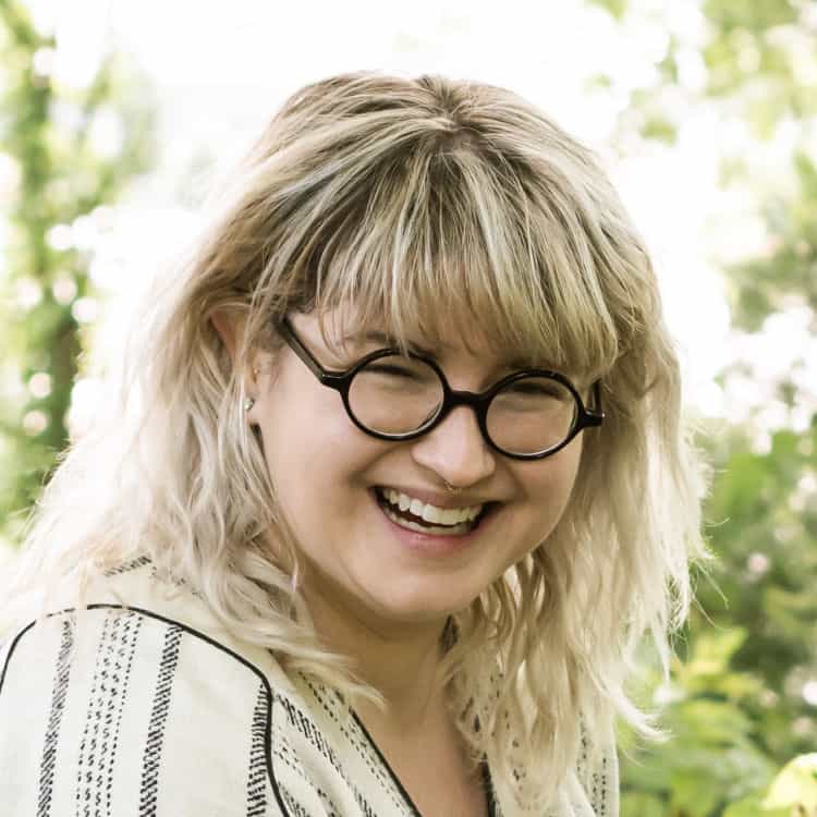 Tarot Bytes Episode 150: Tarot for Sobriety with Sarah Chappell - The ...